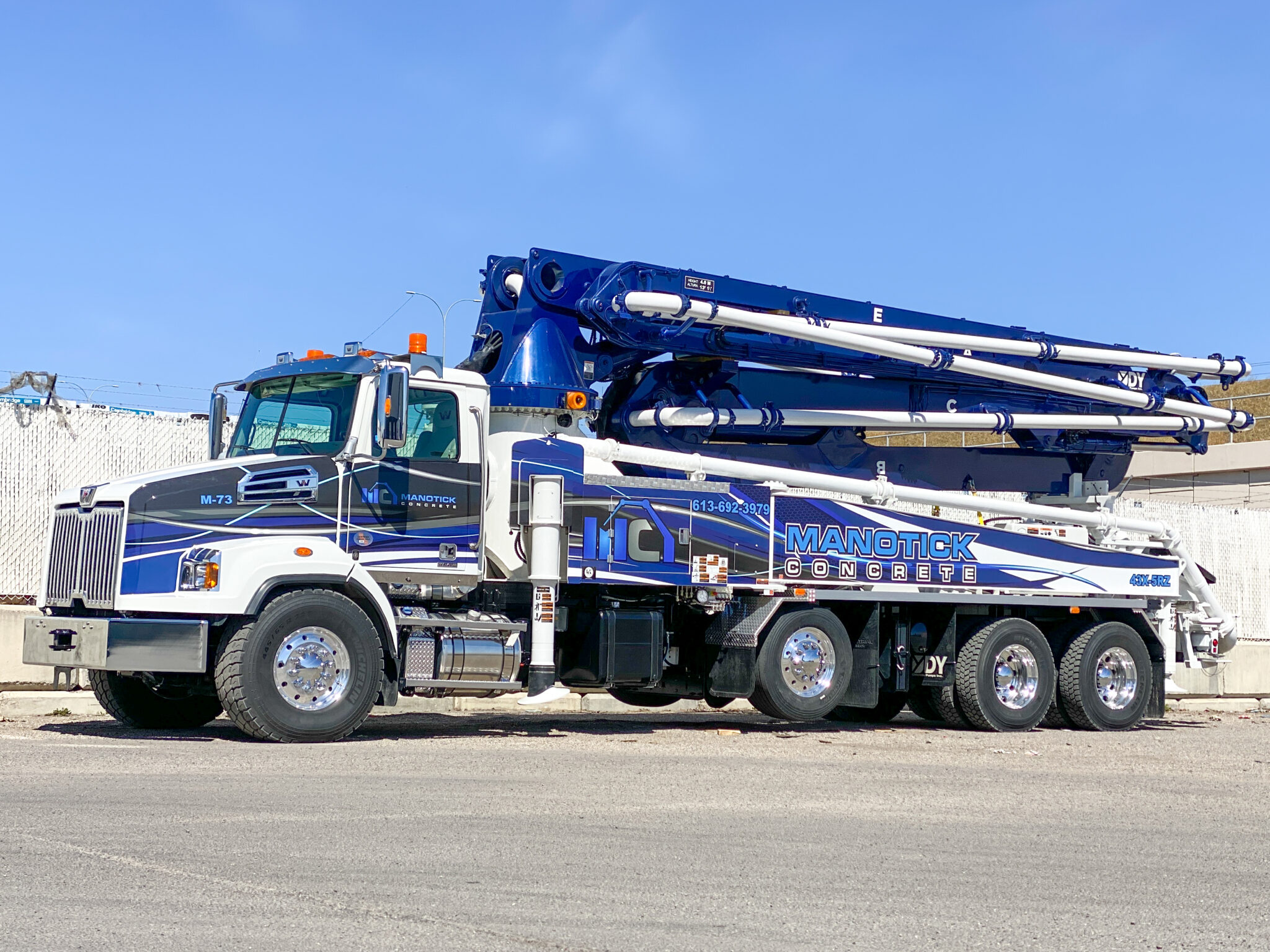 43X-5RZ Fold Boom Pump | Maximize Productivity & Efficiency