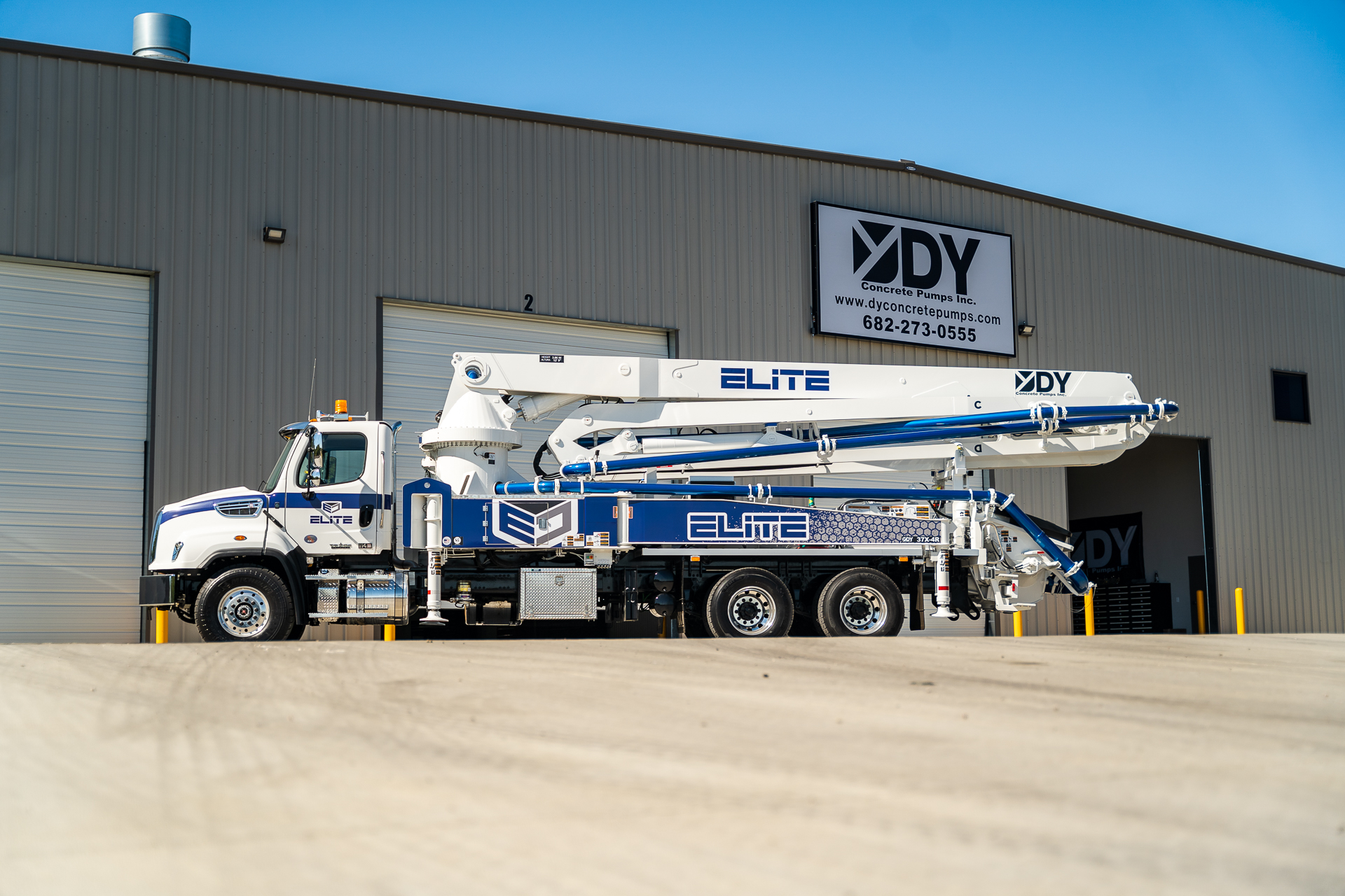 37X-4R Roll-Fold Boom Pumps For Sale | Advanced Features